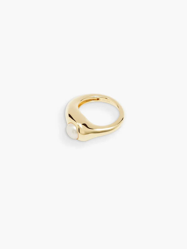 RAGBAG Dualism Freshwater Pearl Ring - Gold | Garmentory