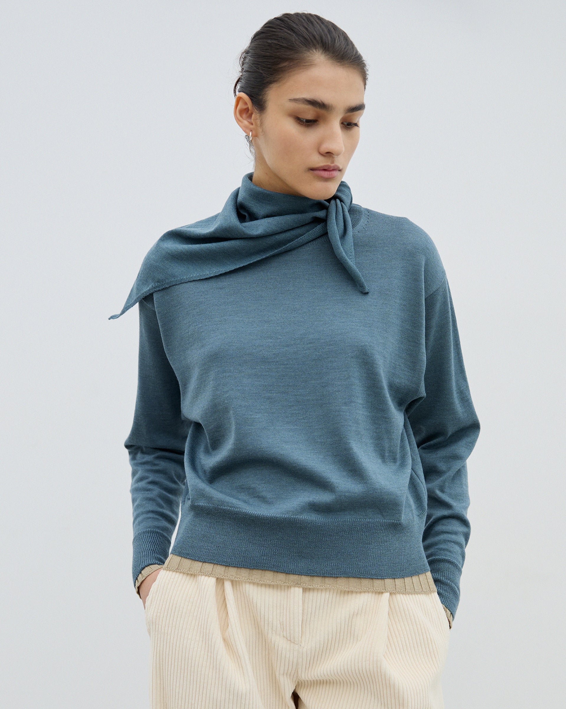 Diarte Triangle Wool Bandana - Teal | Garmentory