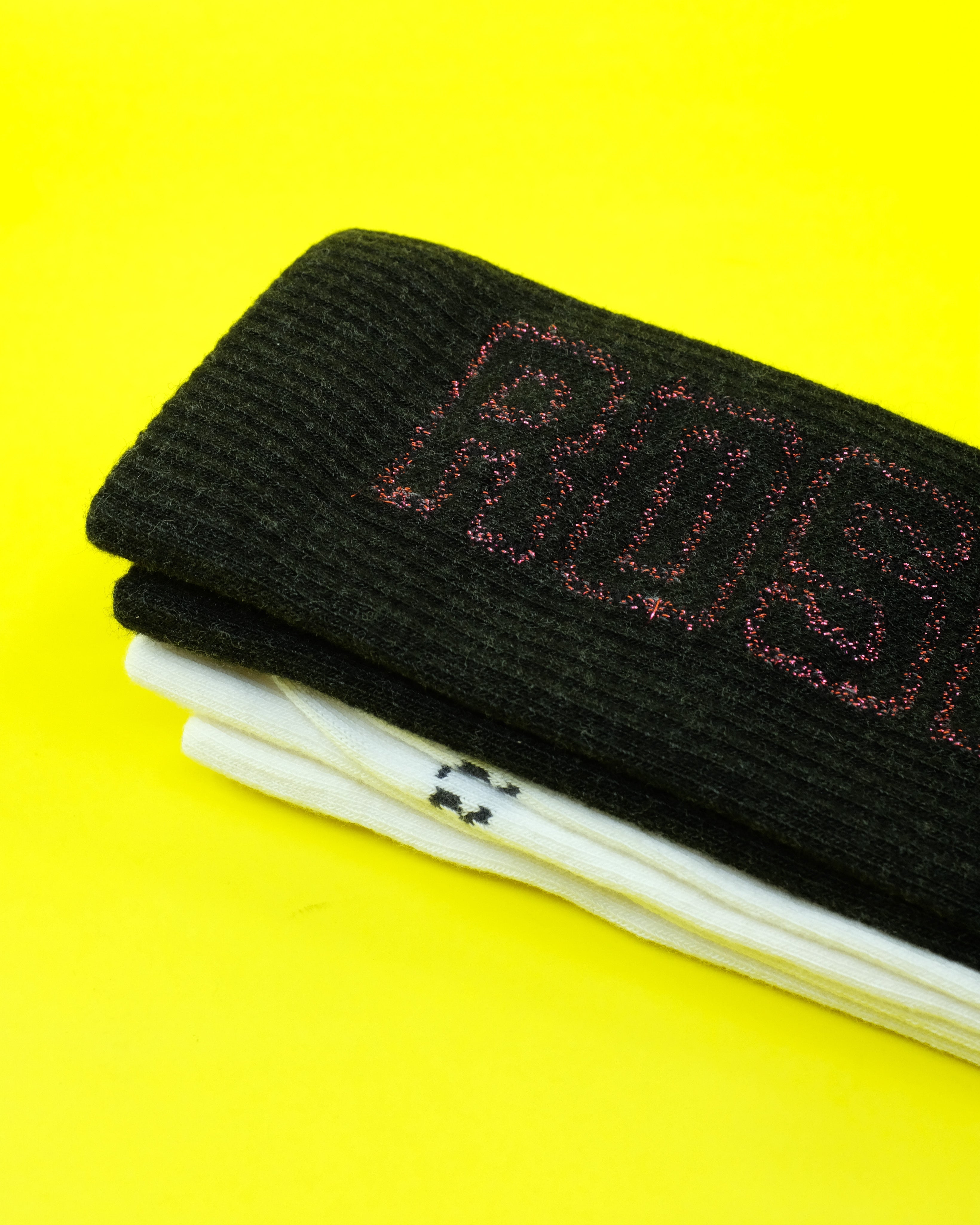 Martine Rose 2-Pack Fluffy Sock - Black/White | Garmentory