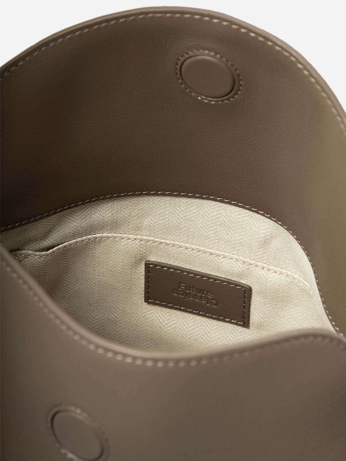 Future Classics Medium Cradle Shoulder | Garmentory