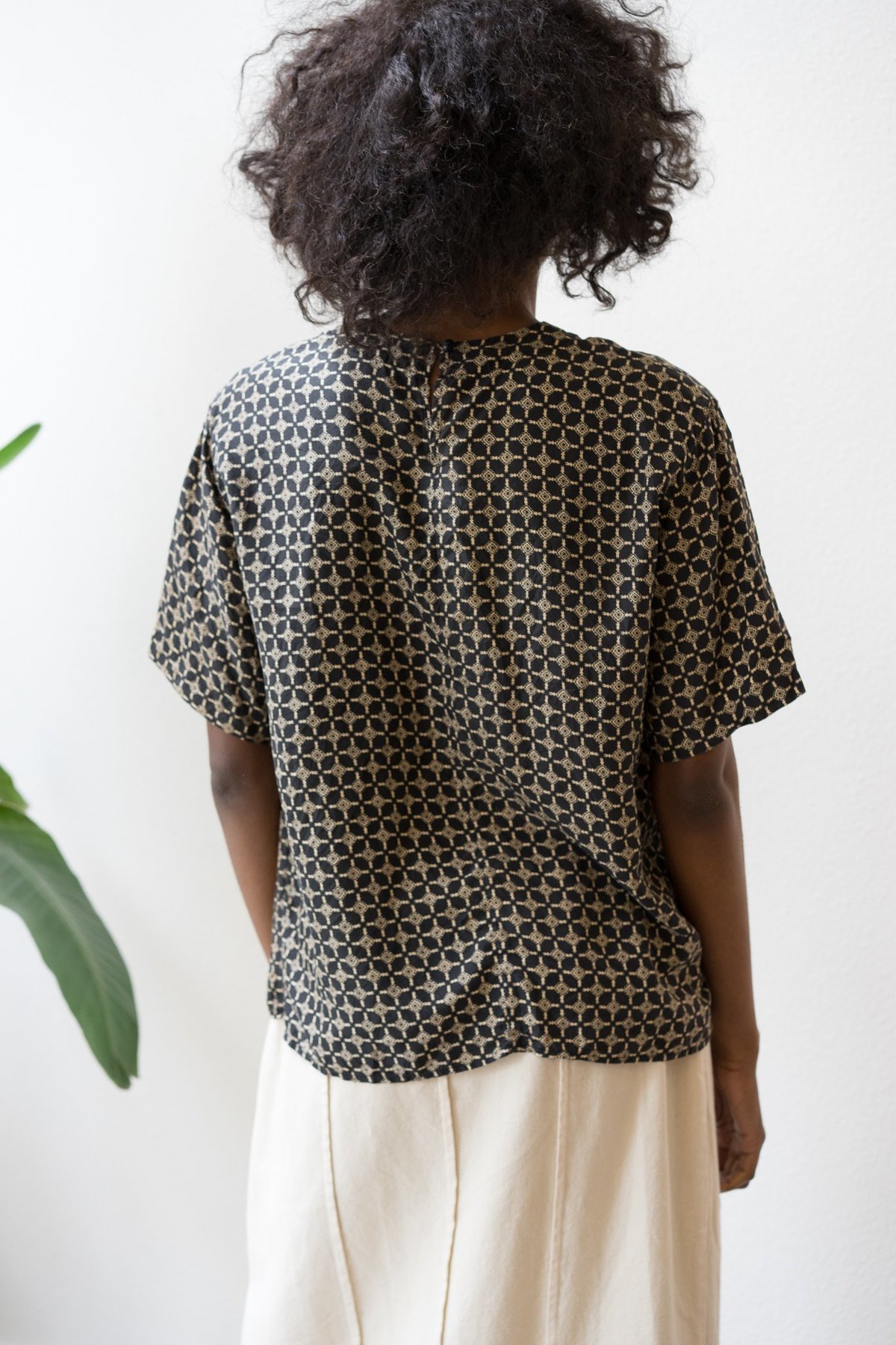 Backtalk PDX Vintage Silk Blouse Pattern Black | Garmentory