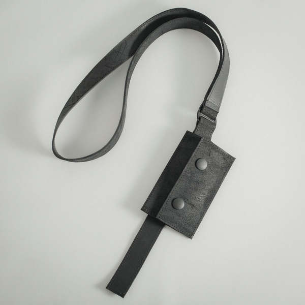 Zsigmond Robust Keyholder - Charcoal Black | Garmentory