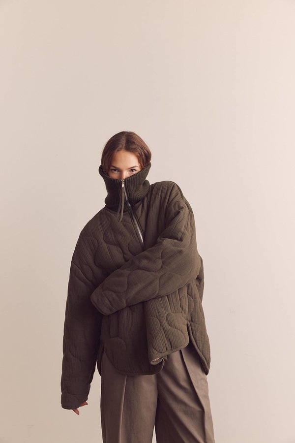Amente High Neck Rib Collar Cotton Quilt Jacket - Pine | Garmentory