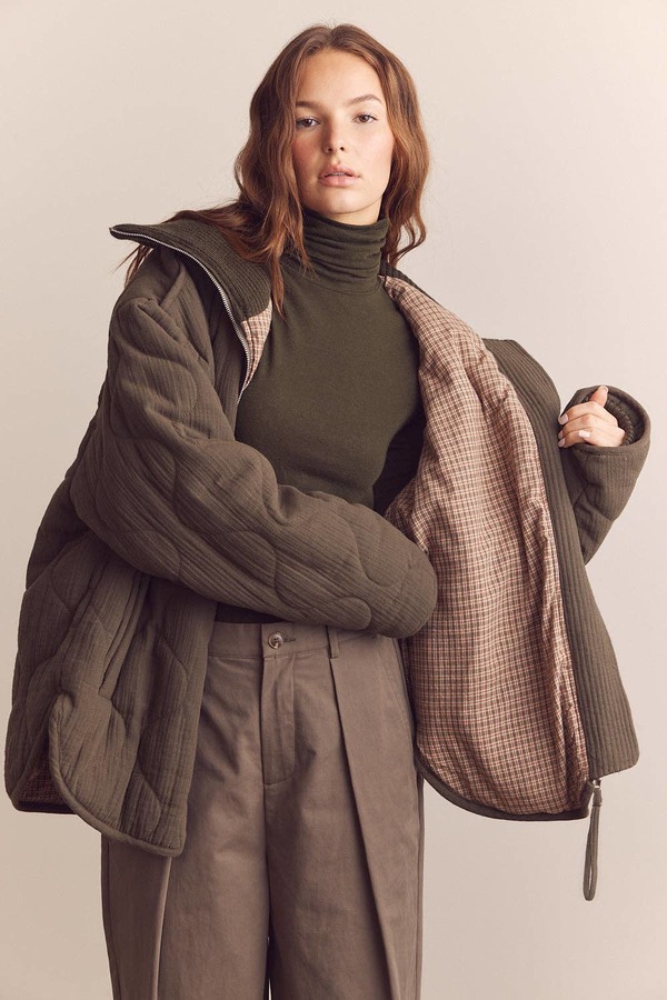 Amente High Neck Rib Collar Cotton Quilt Jacket - Pine | Garmentory