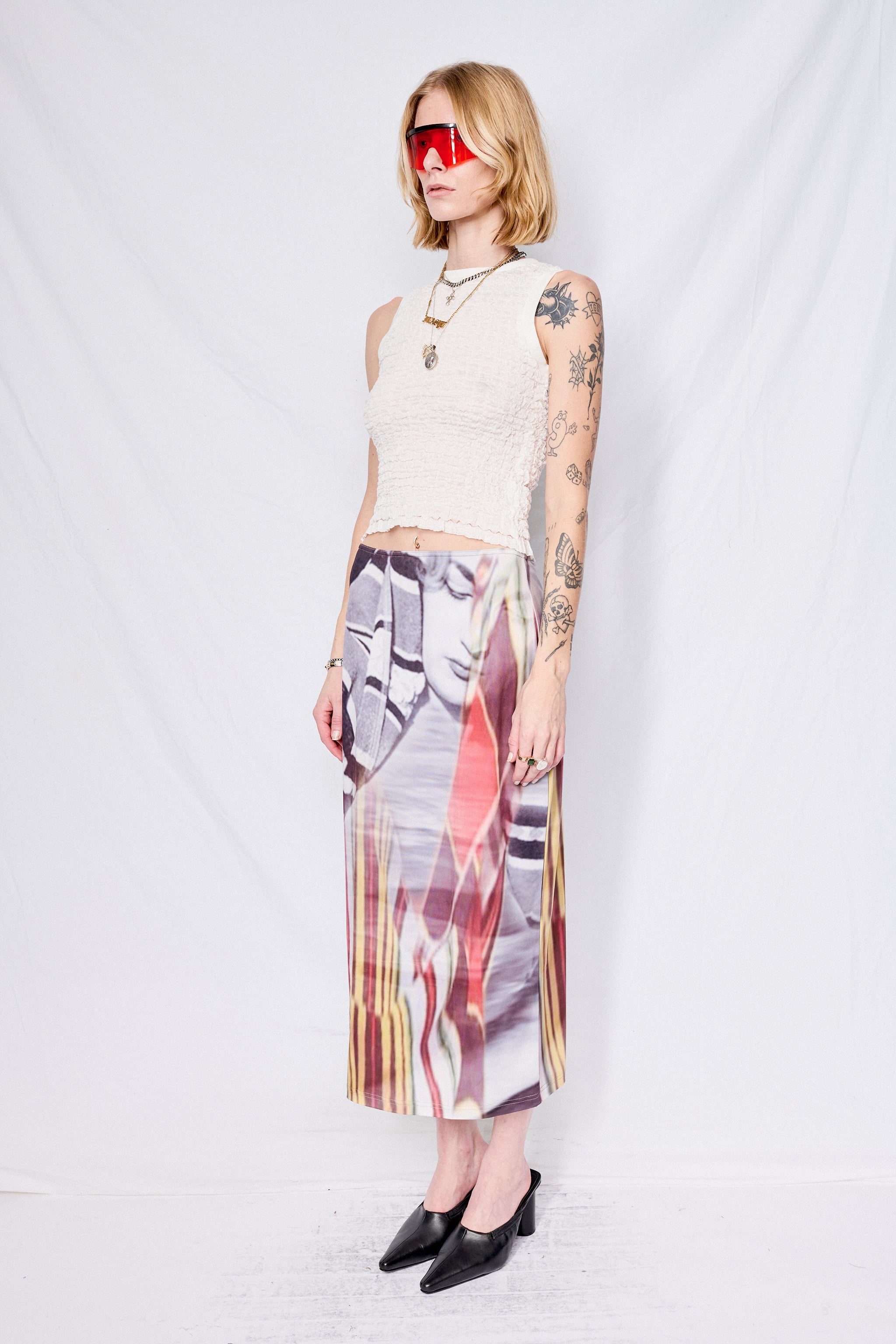 permanent vacation Signal Tank - Chalk | Garmentory