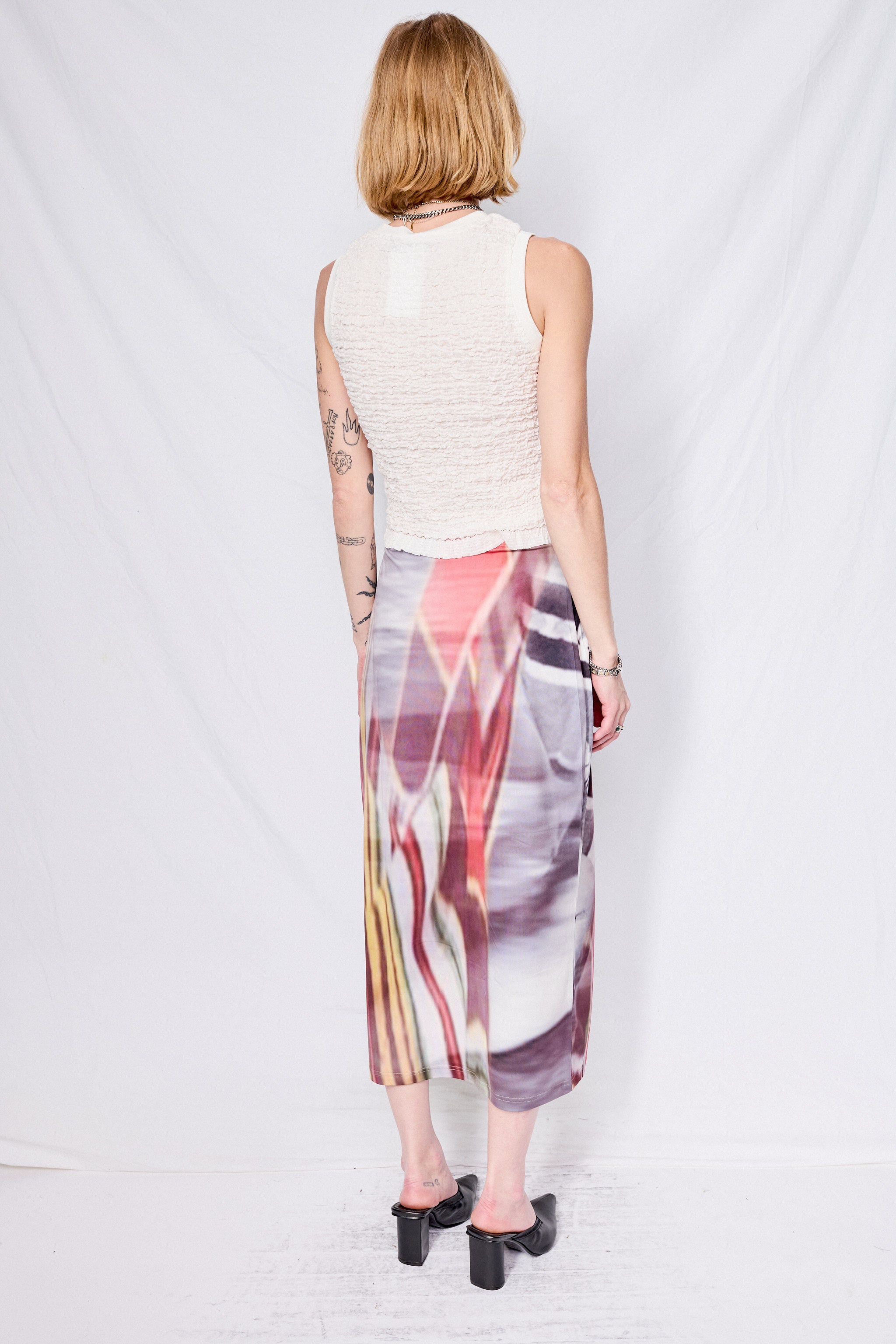 permanent vacation Signal Tank - Chalk | Garmentory