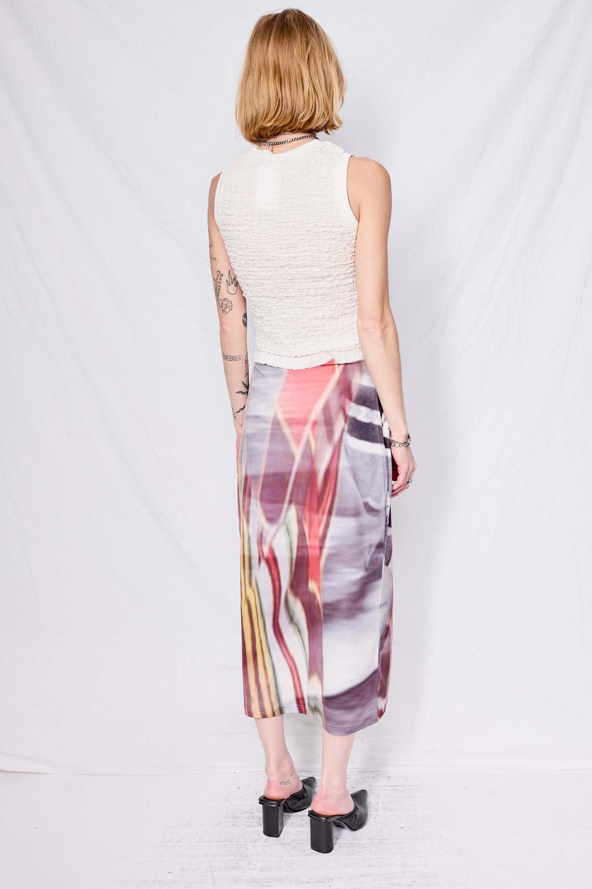 permanent vacation Signal Tank - Chalk | Garmentory