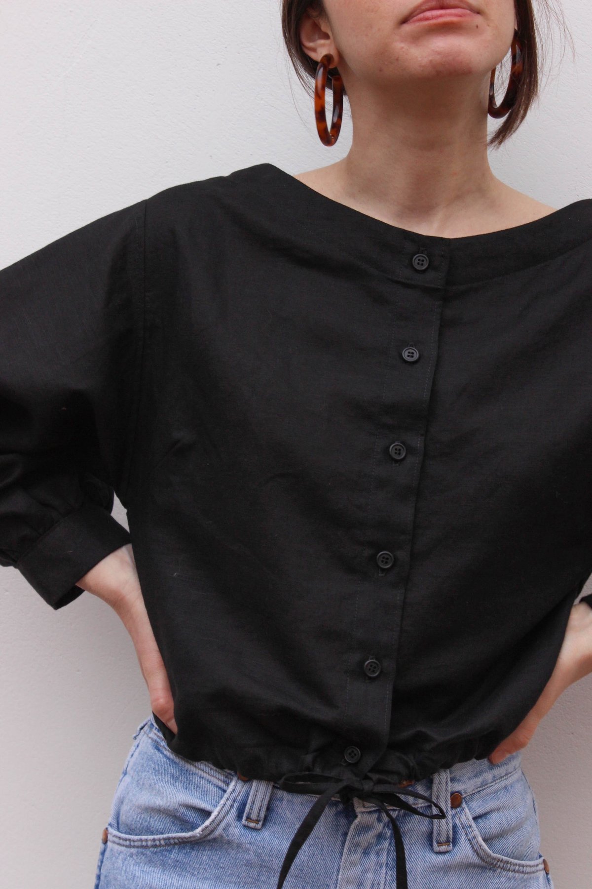 Avenue Full Sleeve Drawstring Blouse - Black | Garmentory