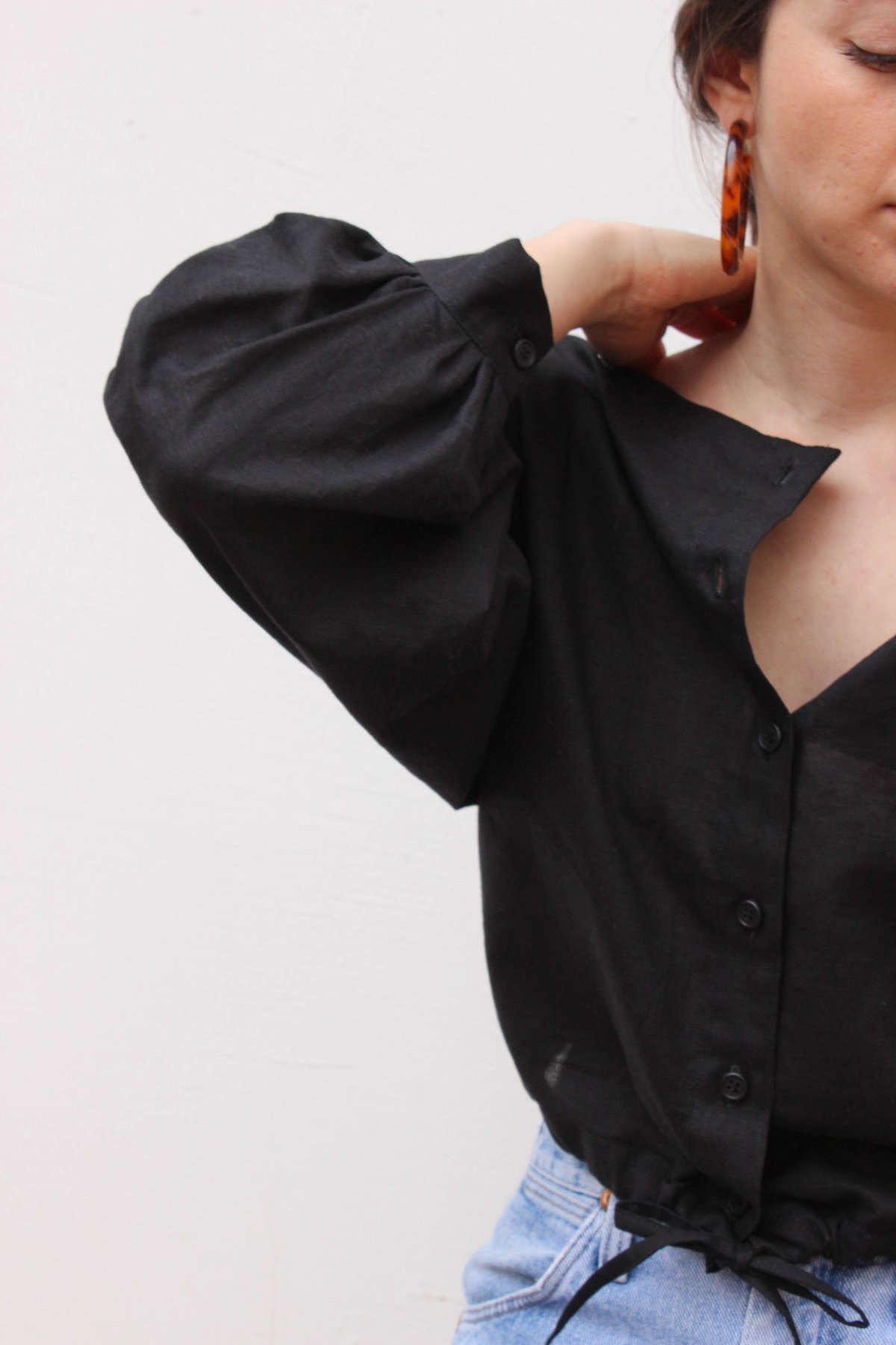 Avenue Full Sleeve Drawstring Blouse - Black | Garmentory