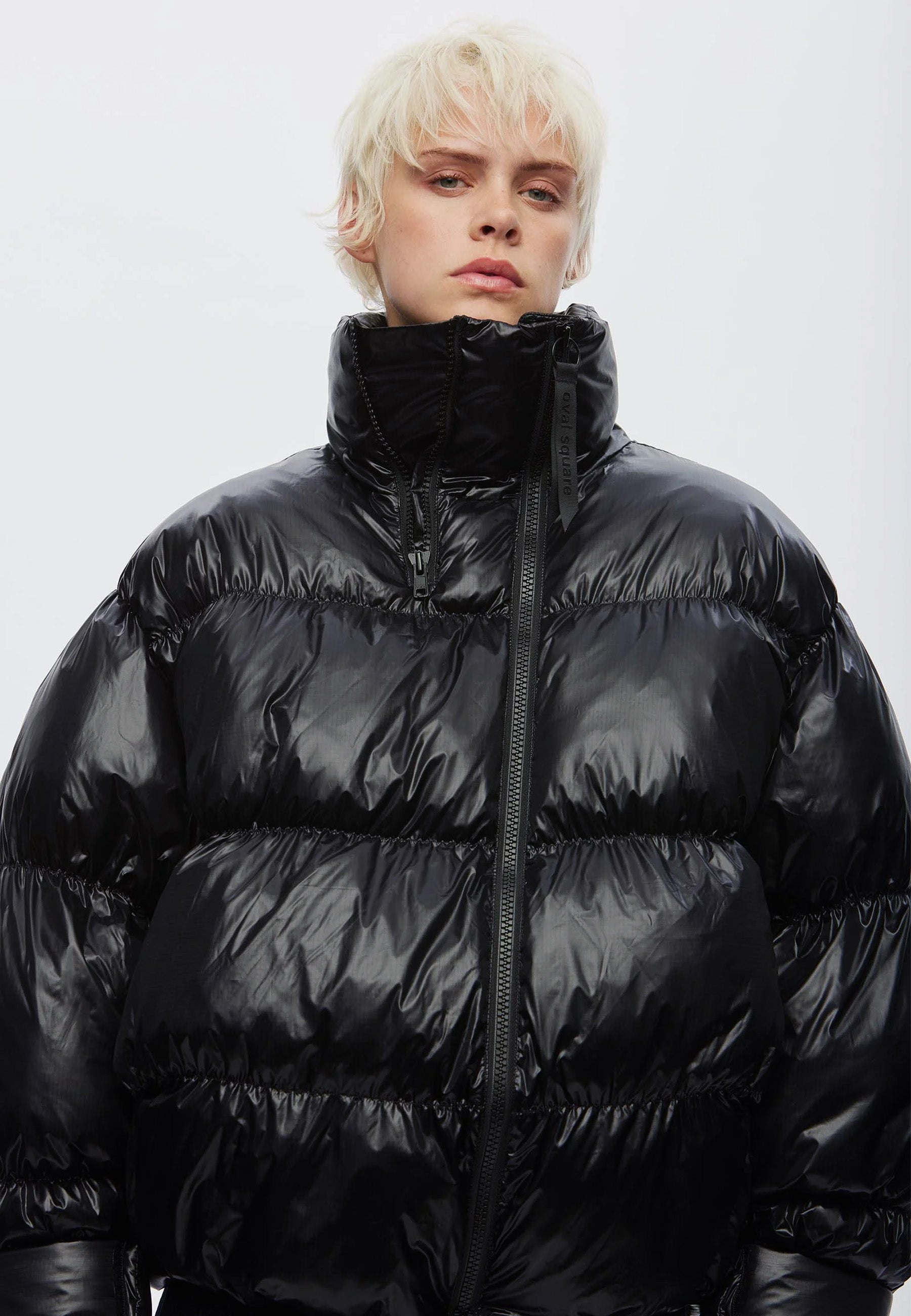 Oval Square Active Zip Jacket - Black | Garmentory