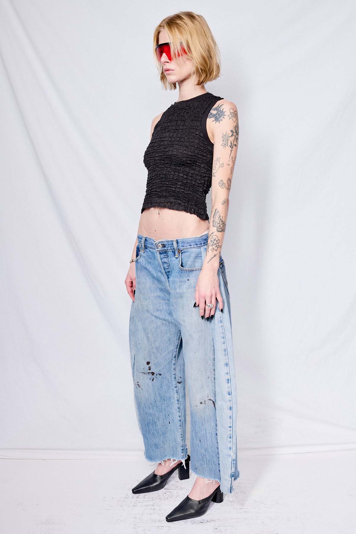 permanent vacation Signal Tank - Black | Garmentory