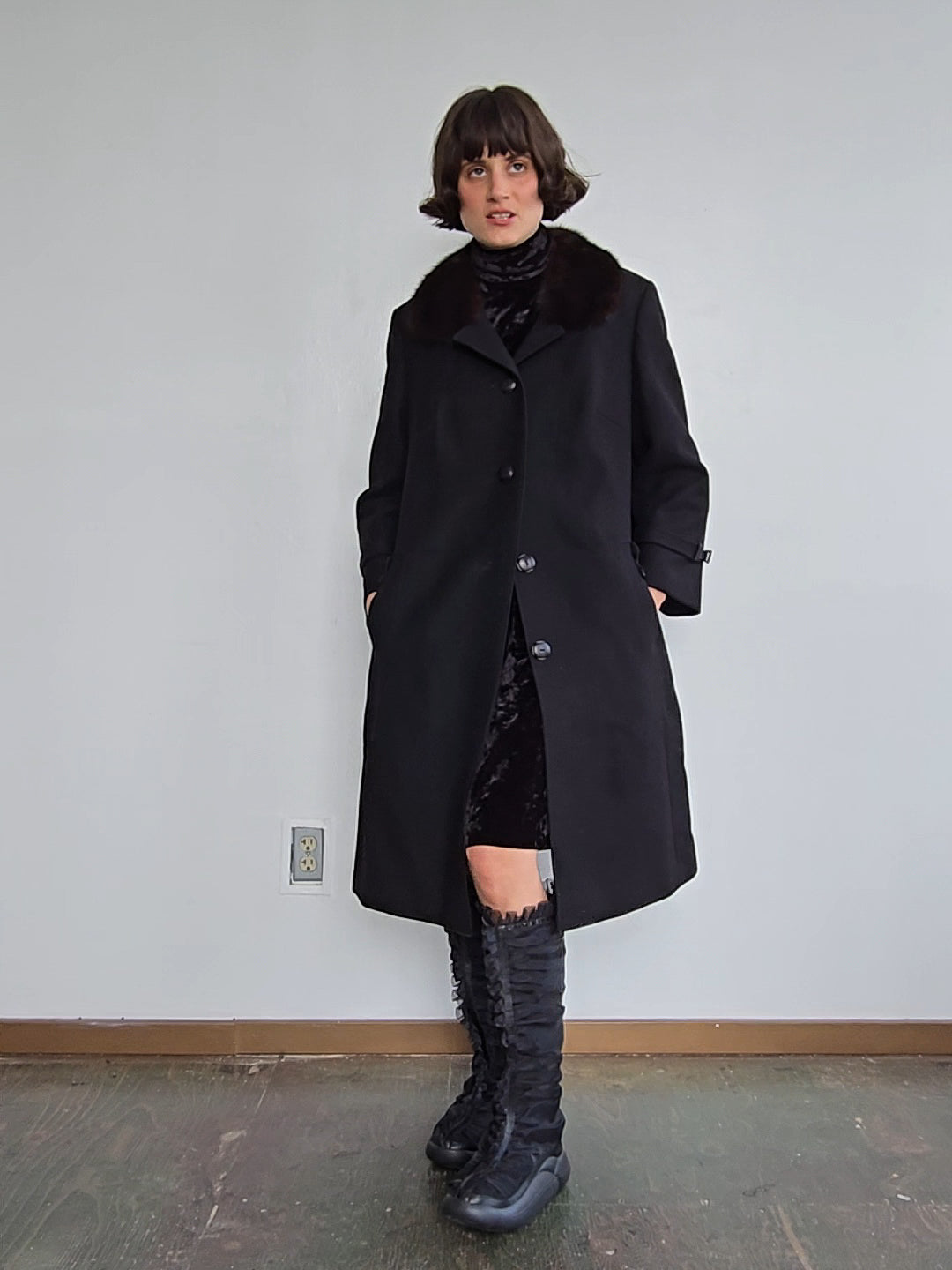 Vintage 1960s Fur Collar Car Coat - Black | Garmentory