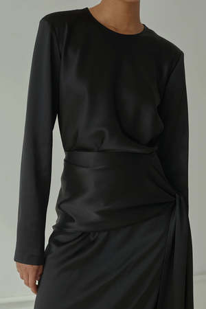 Heirlome Ruth Top - Black | Garmentory