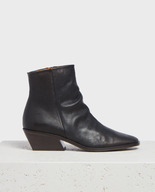 Coclico Wind Boot - Black | Garmentory