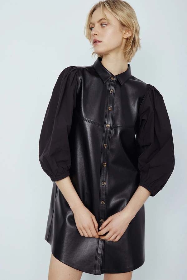 Melissa Nepton Robe Feather - Black | Garmentory