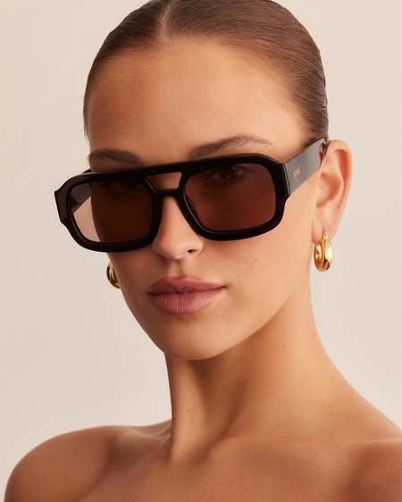 Banbe Eyewear The Suki Sunglasses - Black | Garmentory
