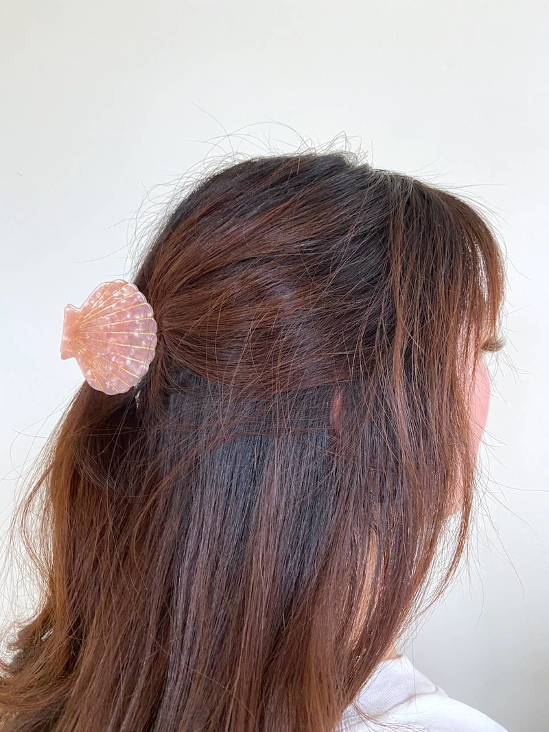 Solar Eclipse Mermaid Shell Hand-Painted Hair Claw Clip - Pearl ...