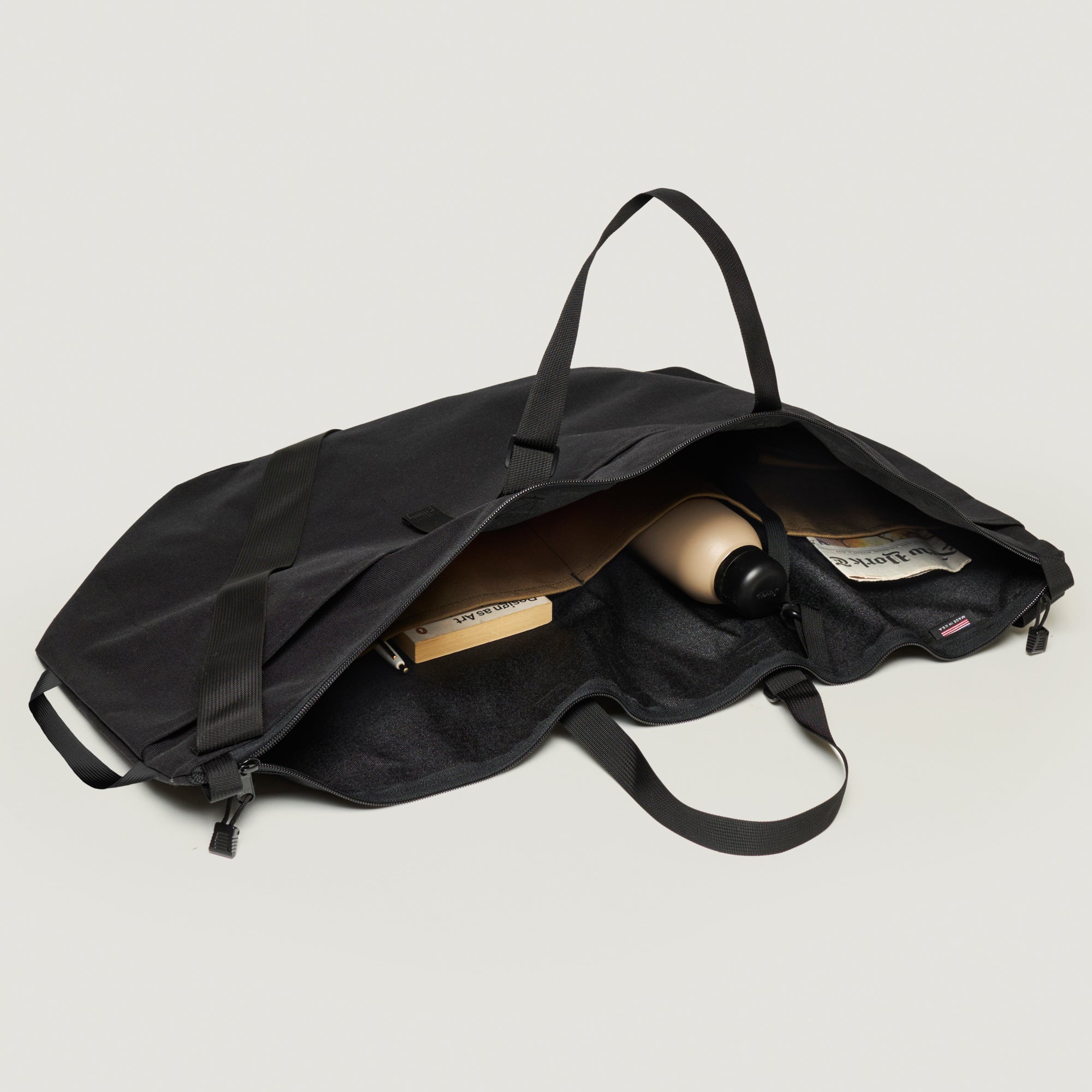Bags in Progress Traveler Duffle Large - Black | Garmentory