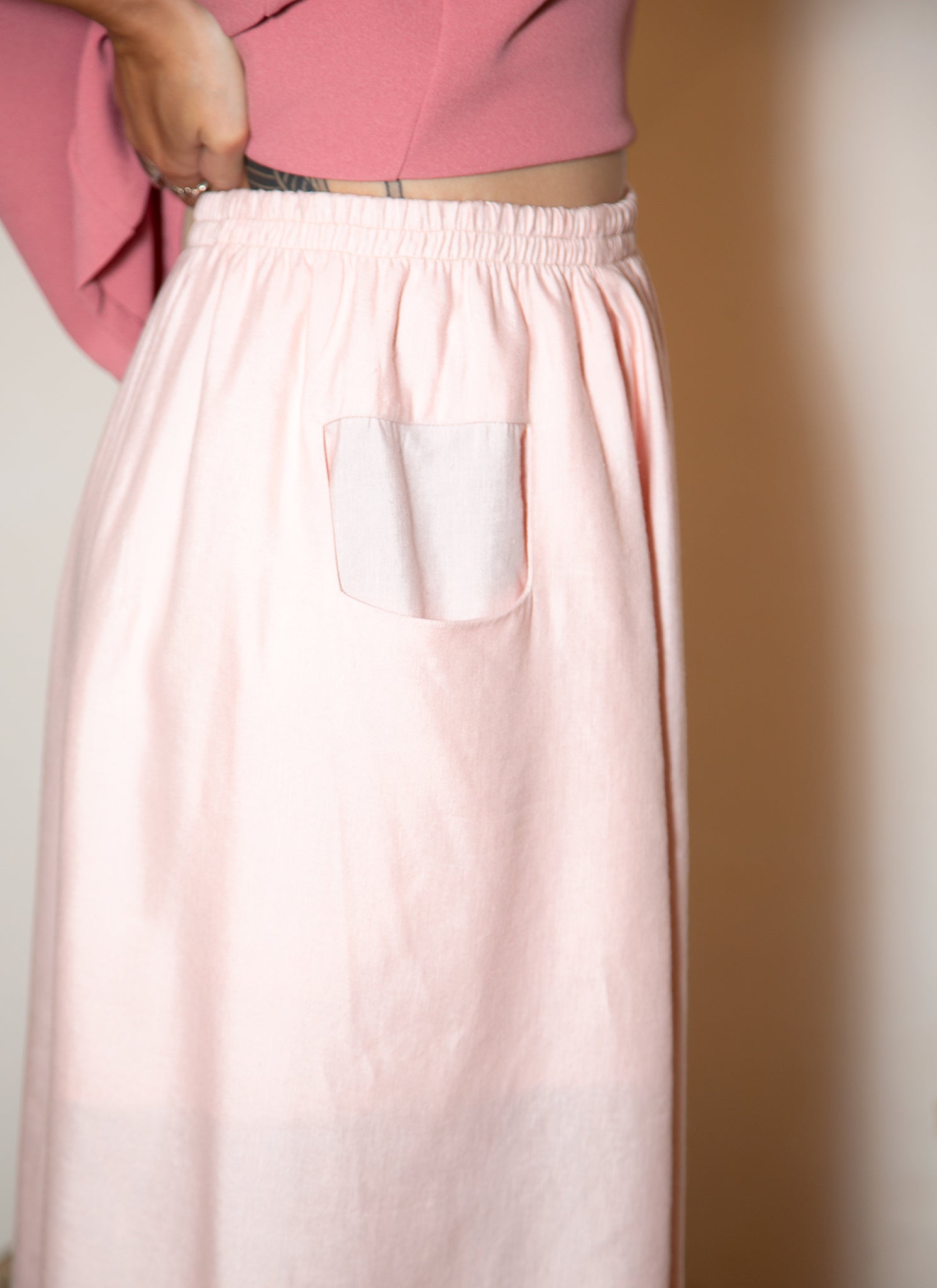 KAAREM Sharp High Side Slit Pocket Skort w/ Elastic - Light Pink ...