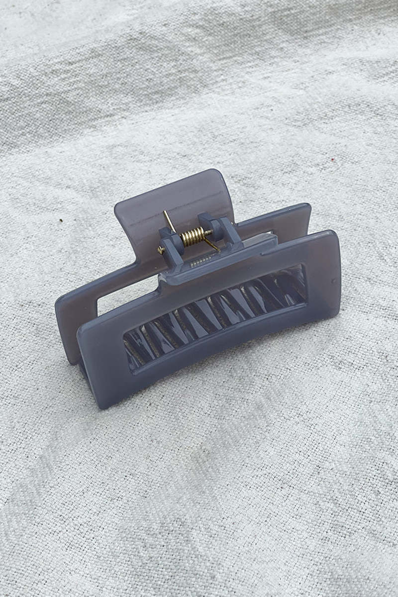 Pipe & Row Sheer Medium Hair Claw - Grey | Garmentory