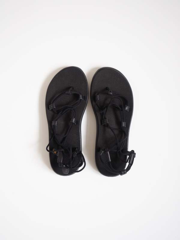 Teva Voya Infinity Sandals - Black | Garmentory