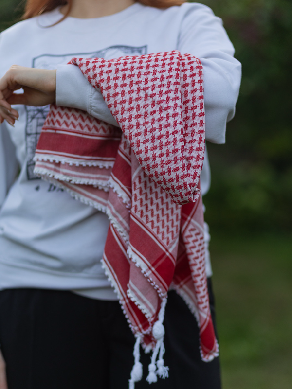 Keffiyeh Mtl Classic Keffiyeh with Handmade Tassels | Garmentory