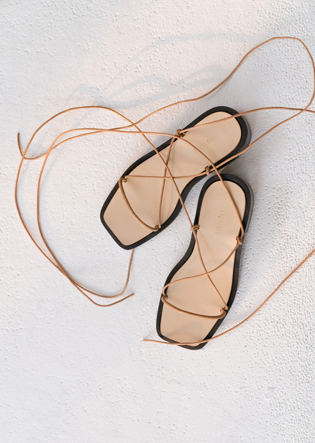 AMOMENTO LEATHER STRING SANDAL | Garmentory