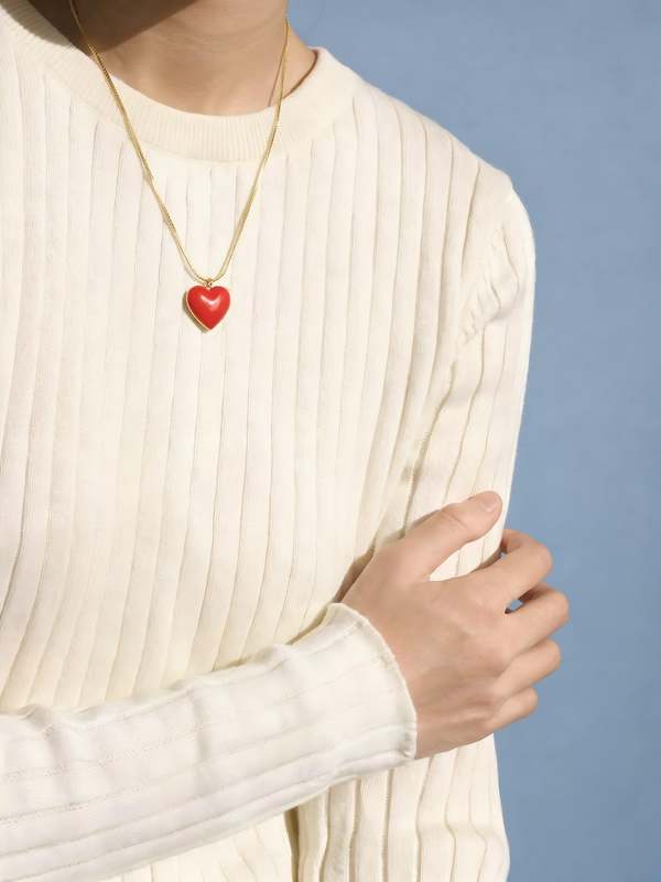 MATTER MATTERS Follow Your Heart Necklace - Red and Black | Garmentory