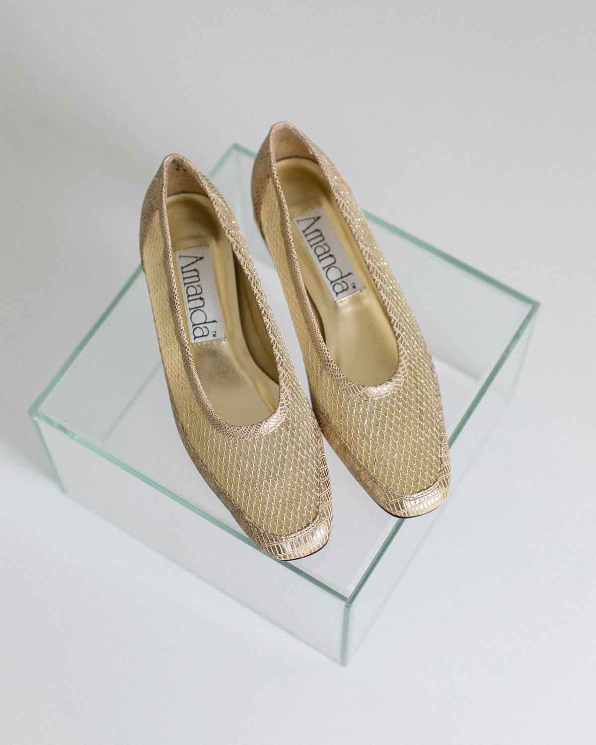 Kaleidos Vintage Mesh Pumps - Gold | Garmentory