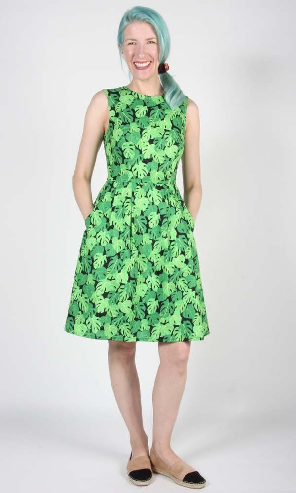 Birds of North America RN1439-12 Peafowl Dress - Philodendron | Garmentory