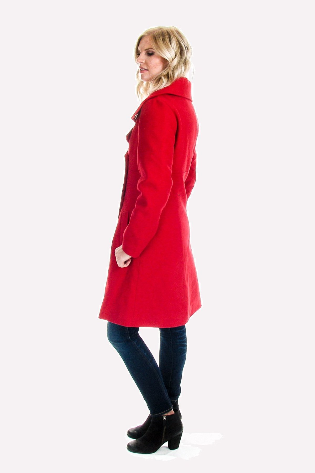Vaute Couture Belden Future Coat - red | Garmentory