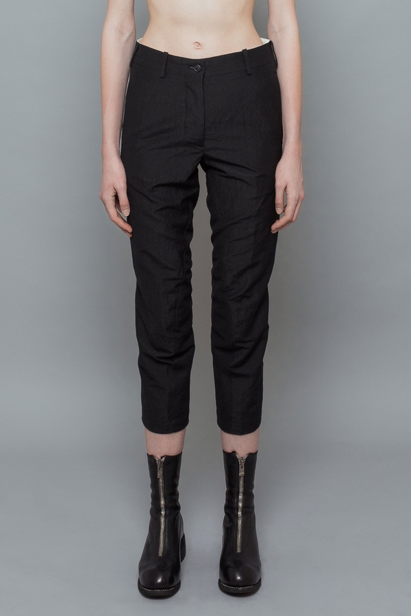 Forme D'expression Curved Pants with Slit-Cuff - Black | Garmentory