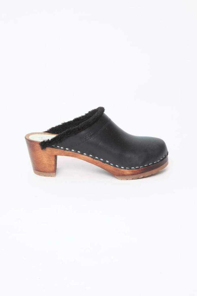 Maguba Lined Clogs | Garmentory