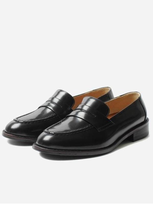 ROMANTIC MOVE Smart Loafer - Black | Garmentory