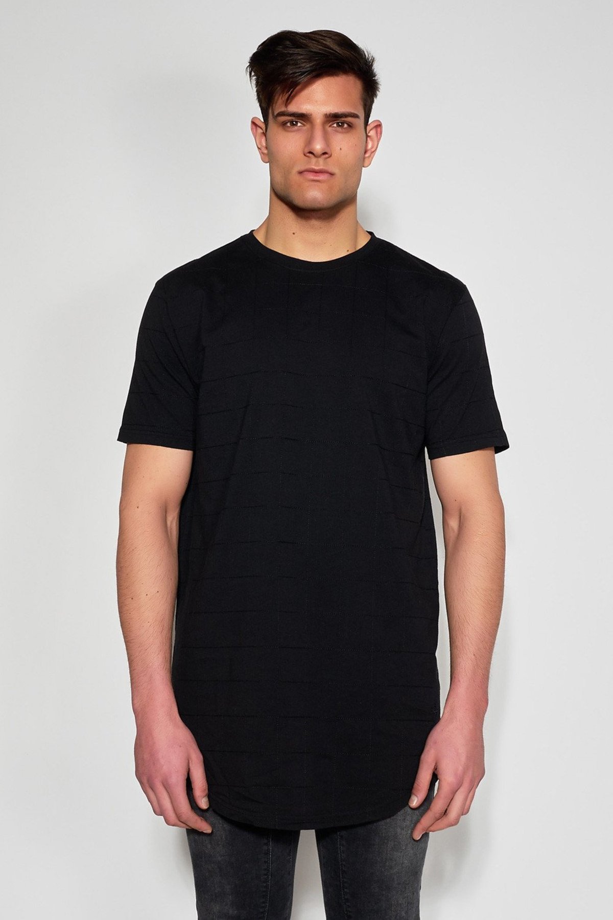 BLACK EMBROIDERED T-SHIRT | Garmentory