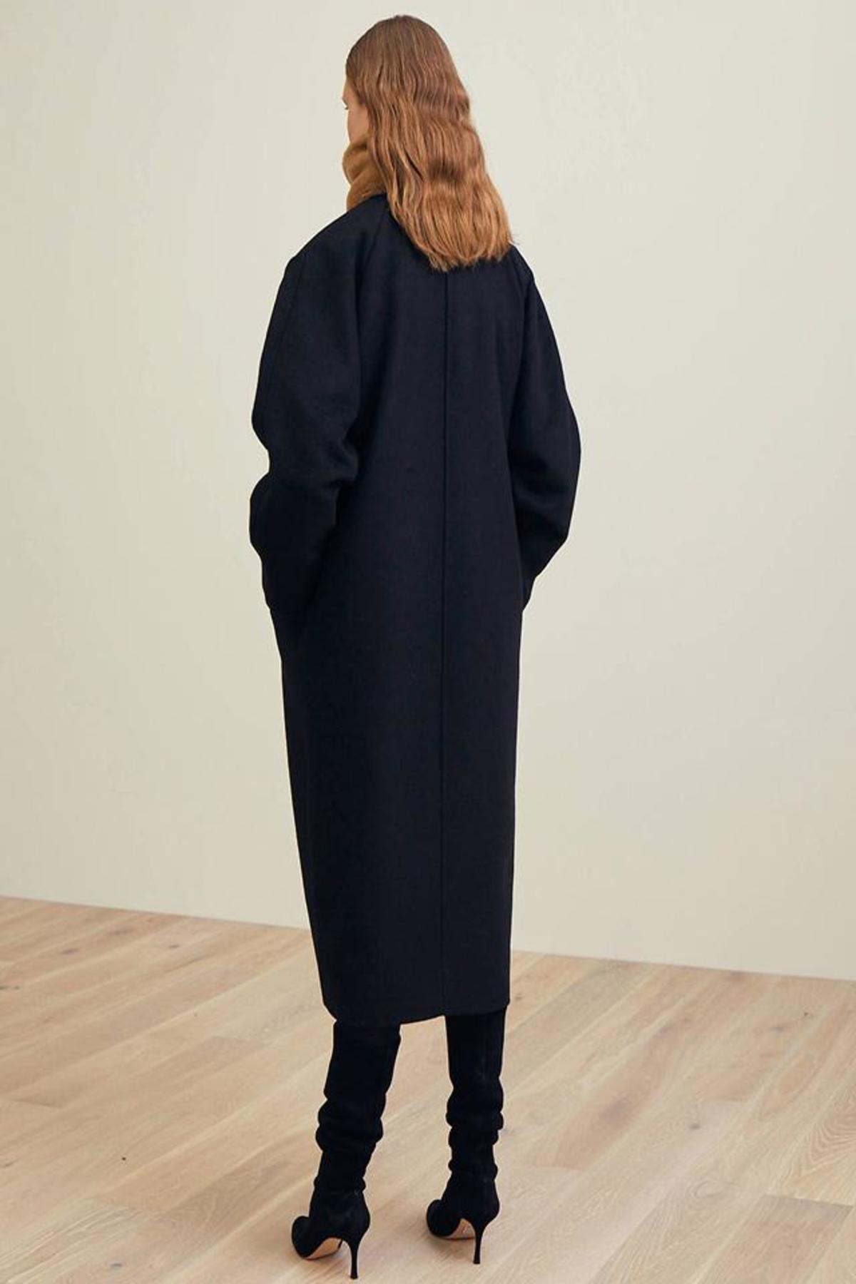 Totême Long Wool Coat With Overlapping Buttoning Closure - black ...