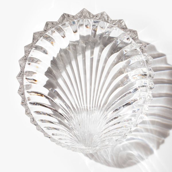 Kindred Black Crystal Clamshell Bowl | Garmentory