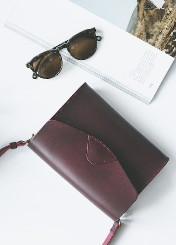 Vere Verto Mini Mox in Maroon | Garmentory