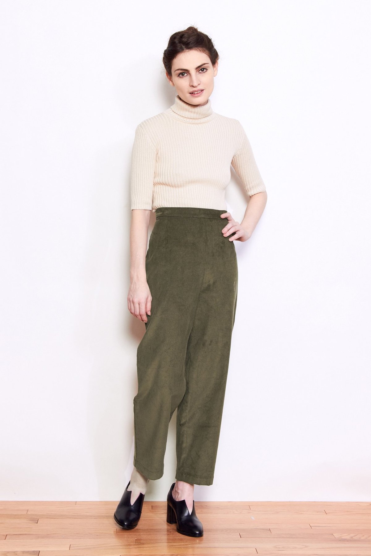 Sunja Link Pegged Leg Pant - Olive | Garmentory