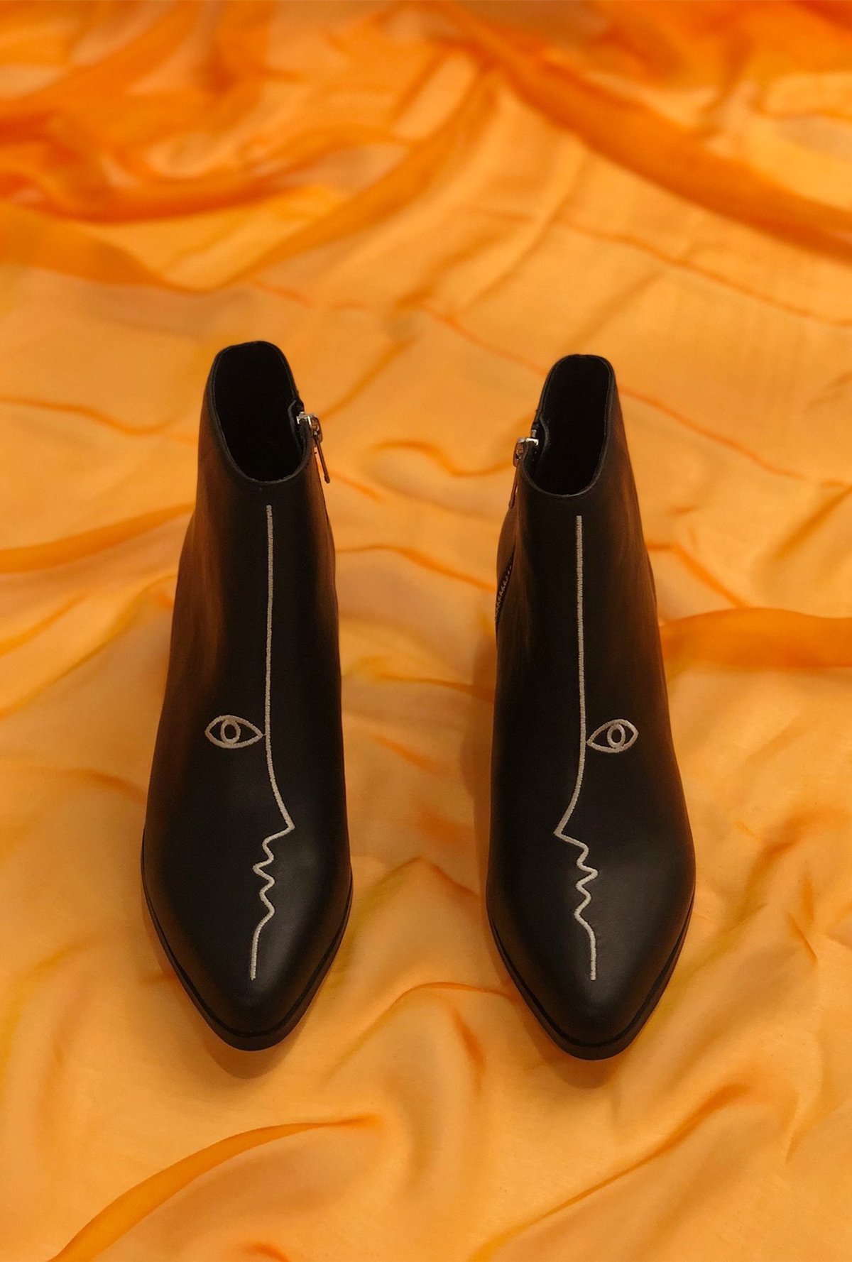 Grey City Ward Boot - black | Garmentory