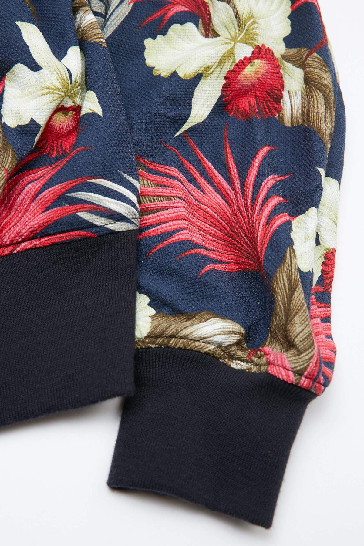 Engineered Garments Aviator Java Cloth Jacket - Navy/Hawaiian Floral ...