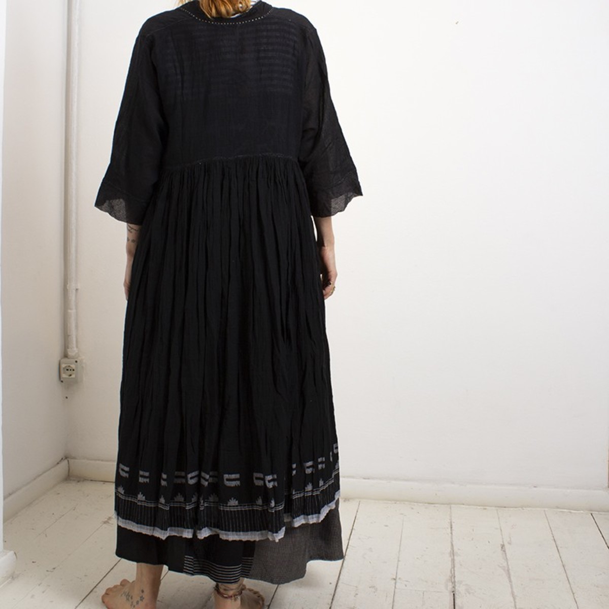Injiri Coat dress - BLACK | Garmentory
