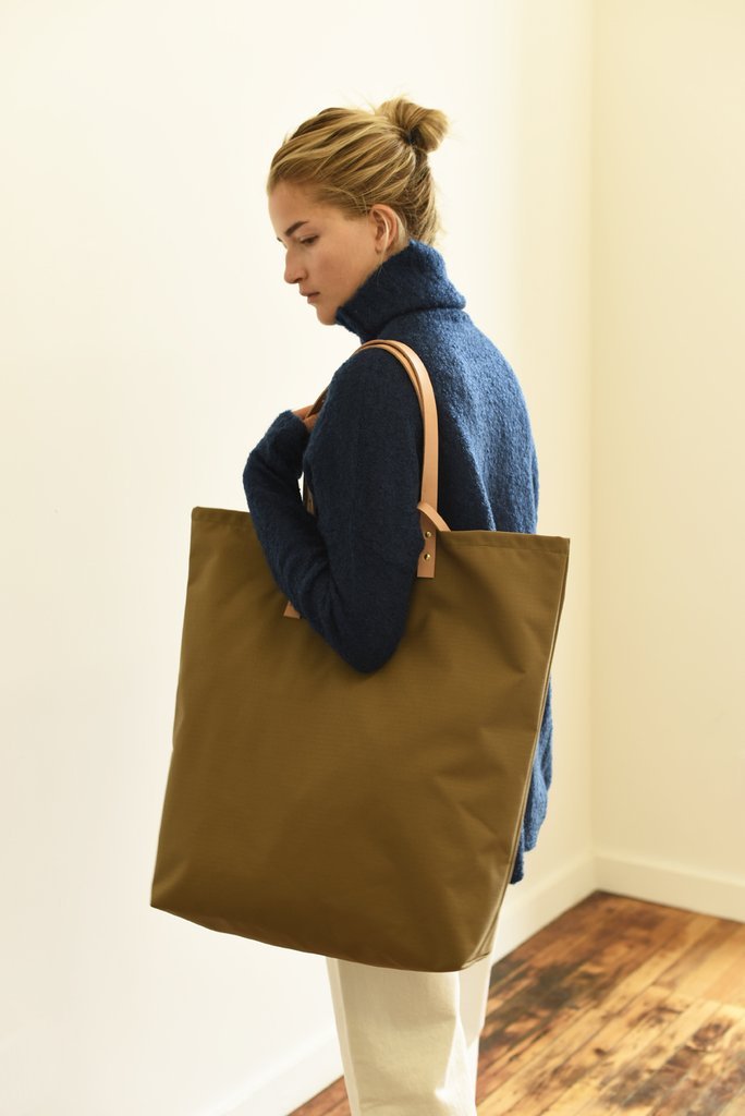 Ripstop Nylon Tote Medium | Garmentory