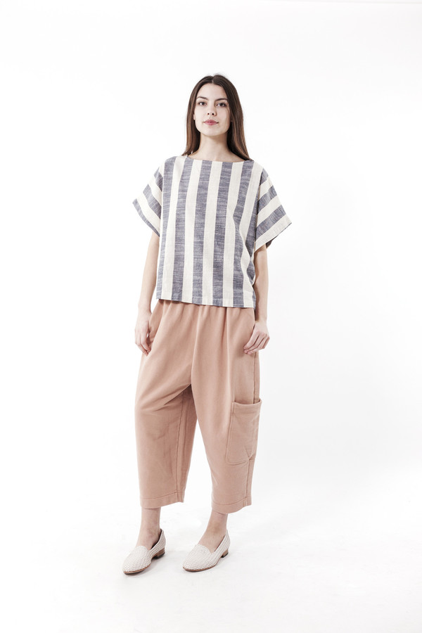 Black Crane Linen Square Top | Garmentory