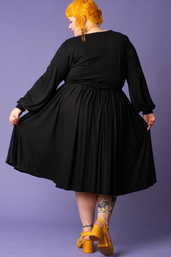 Jibri Boat Neck Flare Dress Black Garmentory