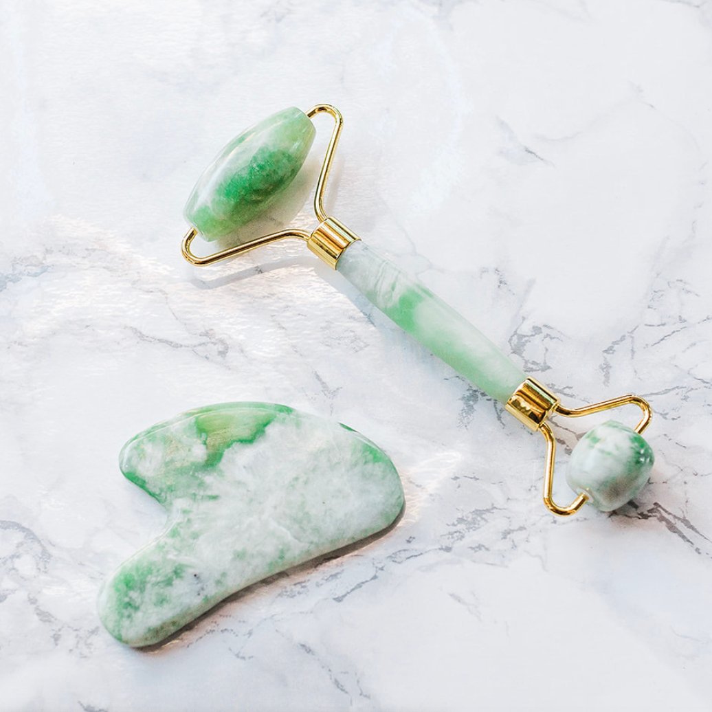 Honey & Be Roller & Gua Sha Set - Jade | Garmentory