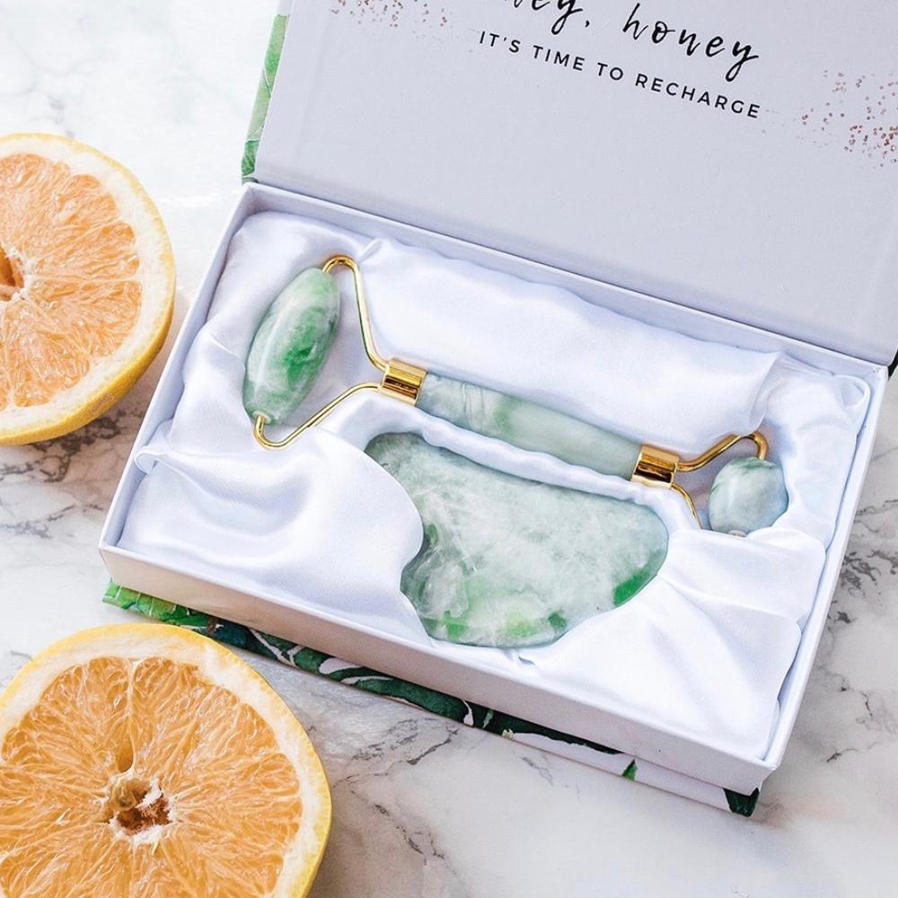 Honey & Be Roller & Gua Sha Set - Jade | Garmentory