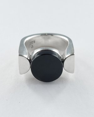 Lacar Silo Ring | Garmentory