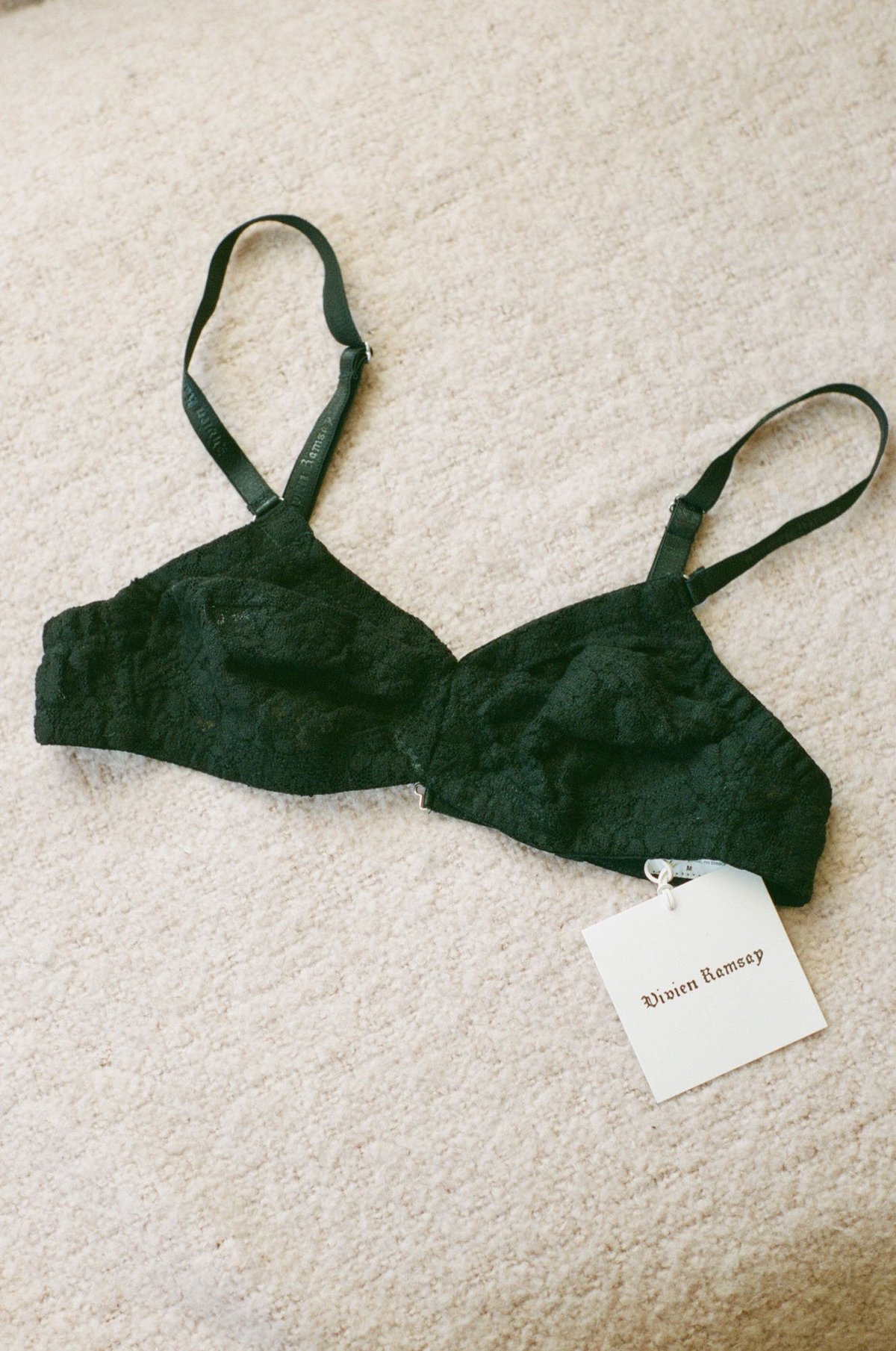 Vivien Ramsay Lace Sculpted Bra Black Garmentory