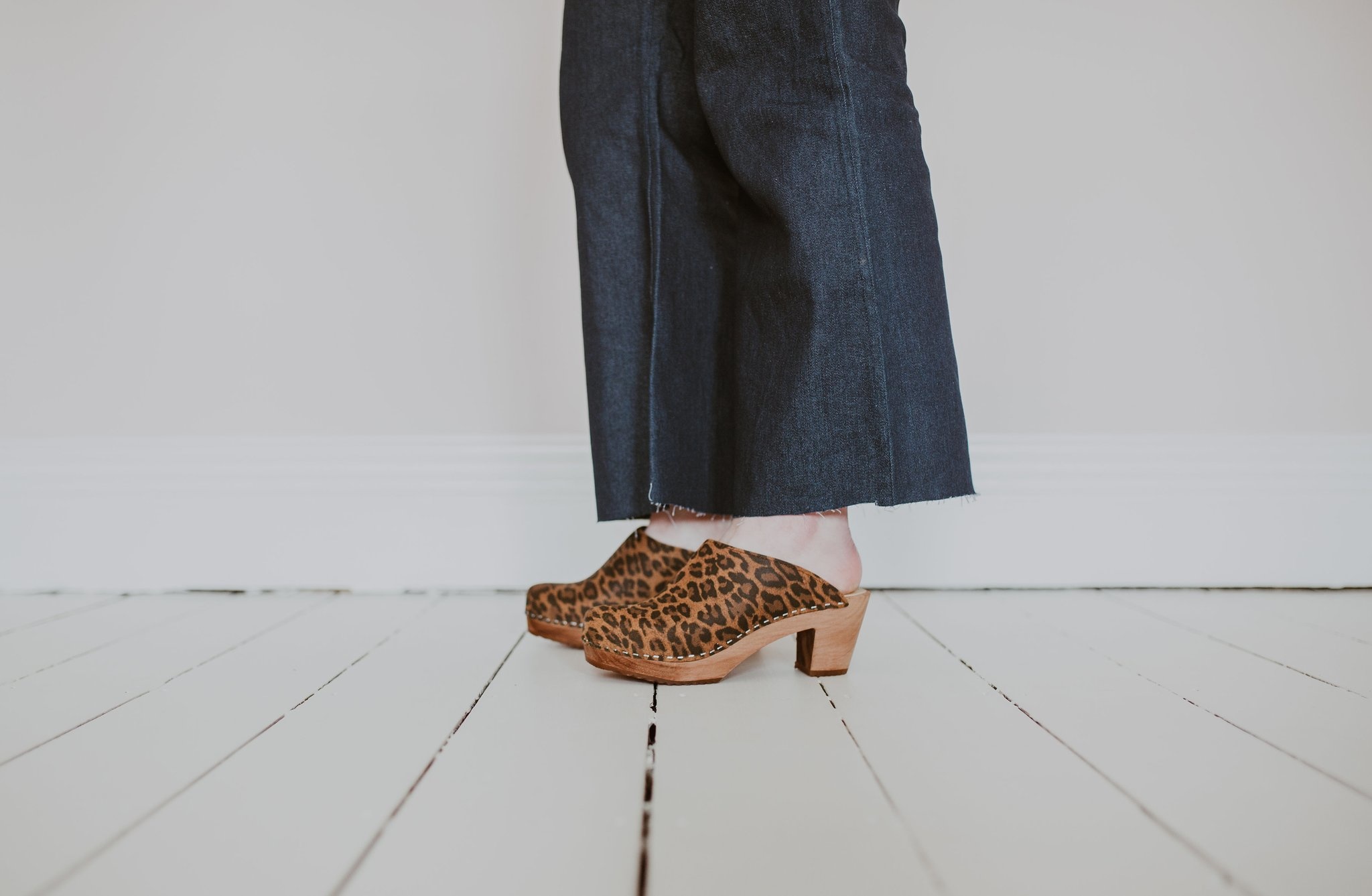 Kitty Clogs Mid Klassisk Clogs - Big Cat | Garmentory